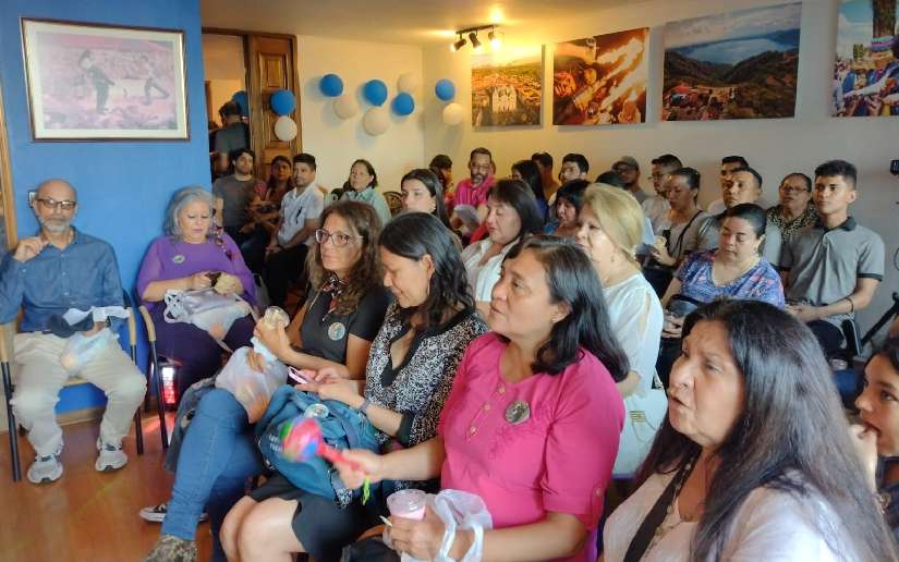 Comunidad nicaragüense en Chile canta con devoción, alegría y fervor a la Virgen María